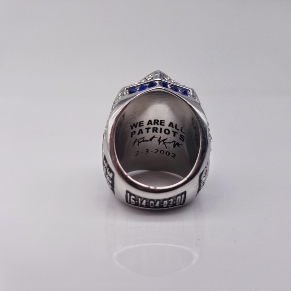 Accessories | New England Patriots Championship Ring Fan Edition 219 ...